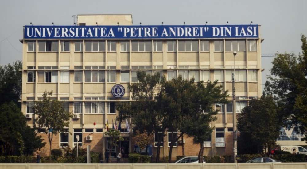 Prodecan al Facultatii de Drept de la UPA Iasi, retinut de procurorii ... Prodecan al Facultatii de Drept de la UPA Iasi, retinut de procurorii ...